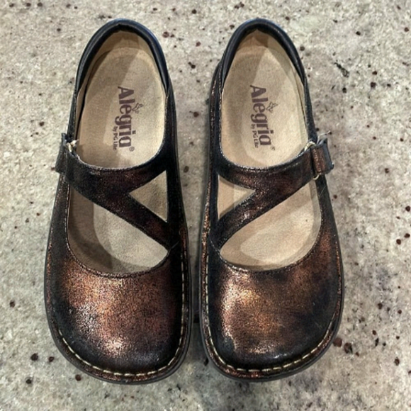 Alegria | Shoes | Algeria Leather Bronze Crackle Mary Jane Shoe Comfort ...